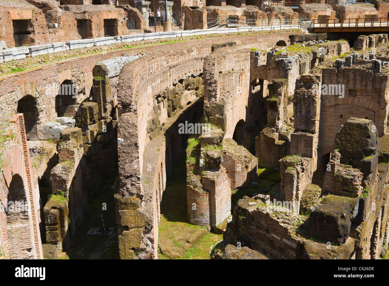 Intérieur du colisée rome Banque de photographies et d’images à haute ...