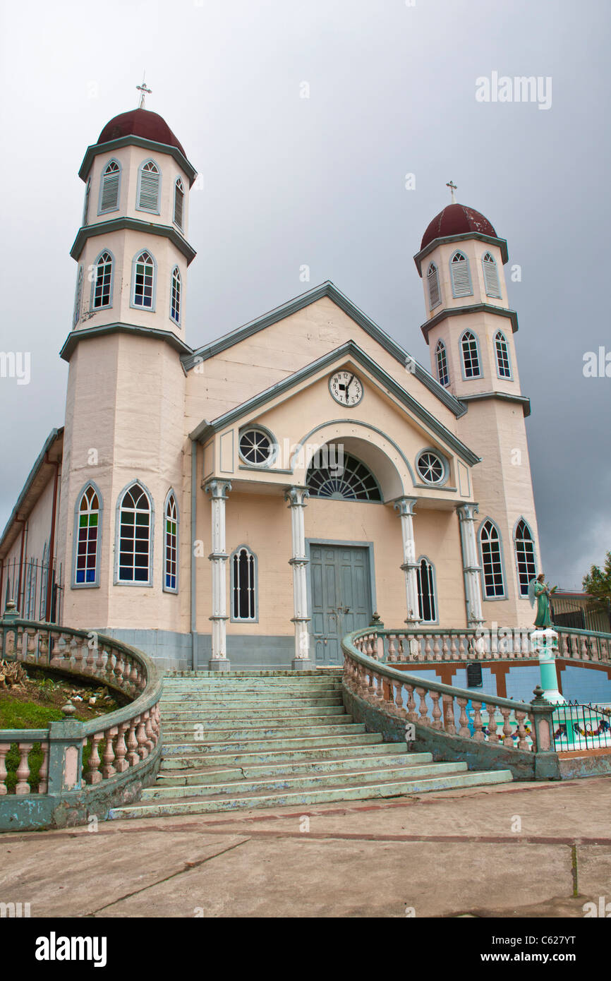 église catholique san rafael Banque de photographies et d’images à ...