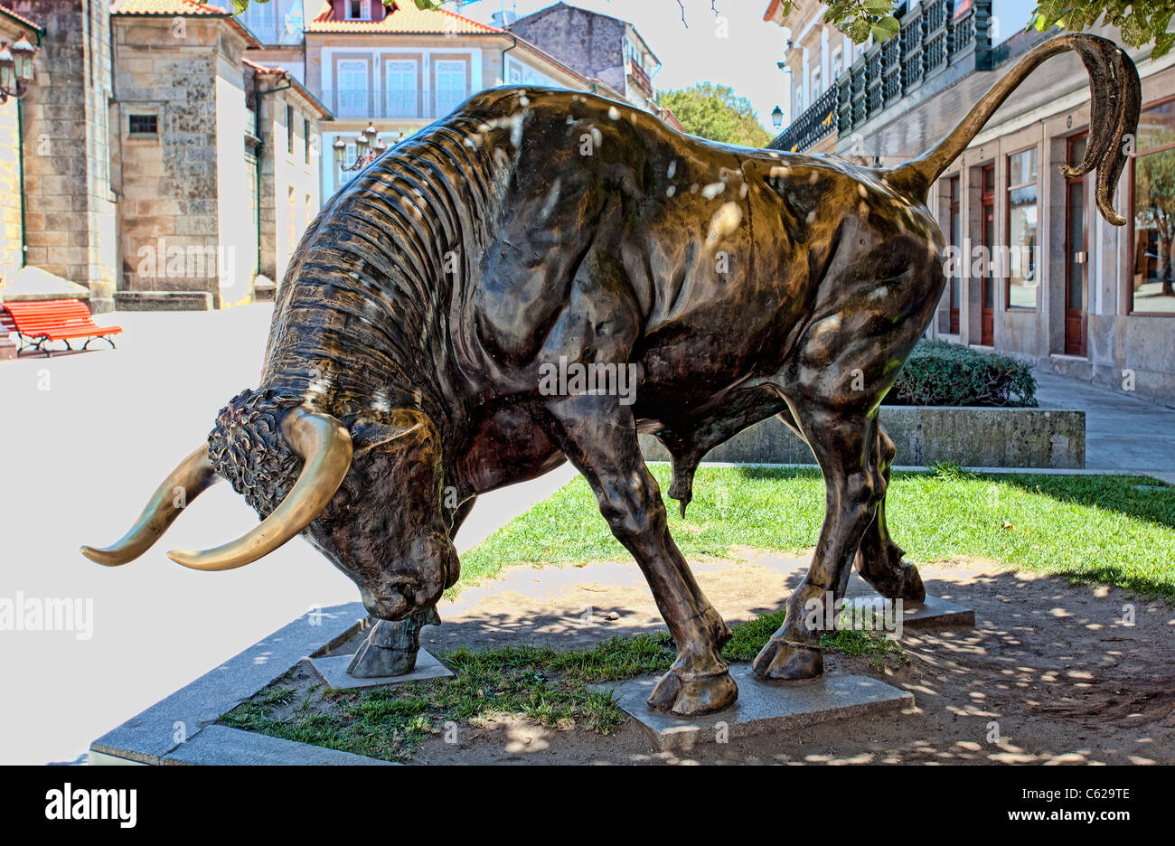 Taureau du nord Banque de photographies et d’images à haute résolution - Alamy
