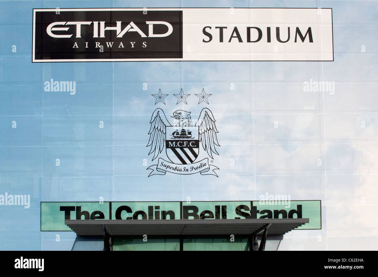La Colin Bell Stand à l'Etihad Stadium, le terrain de Manchester City ...
