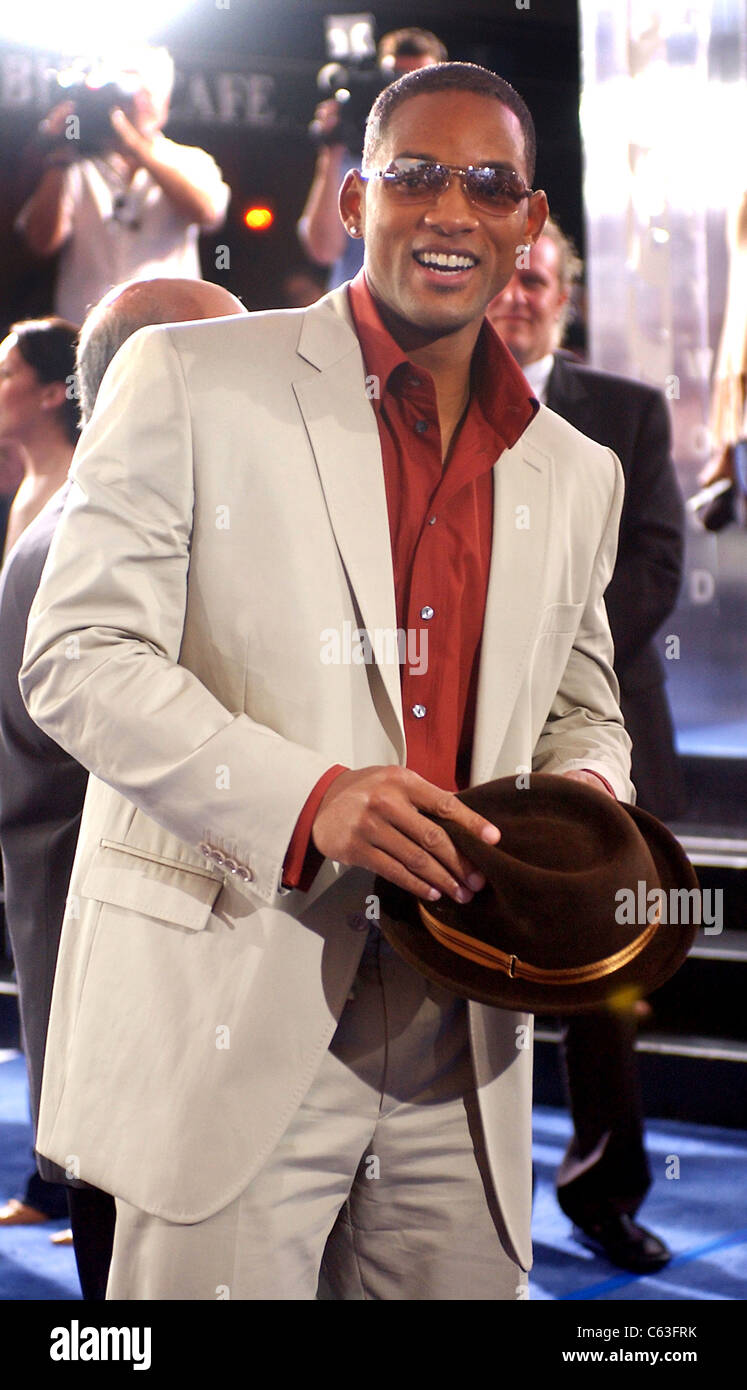 Robot 2004 will smith Banque de photographies et d’images à haute ...