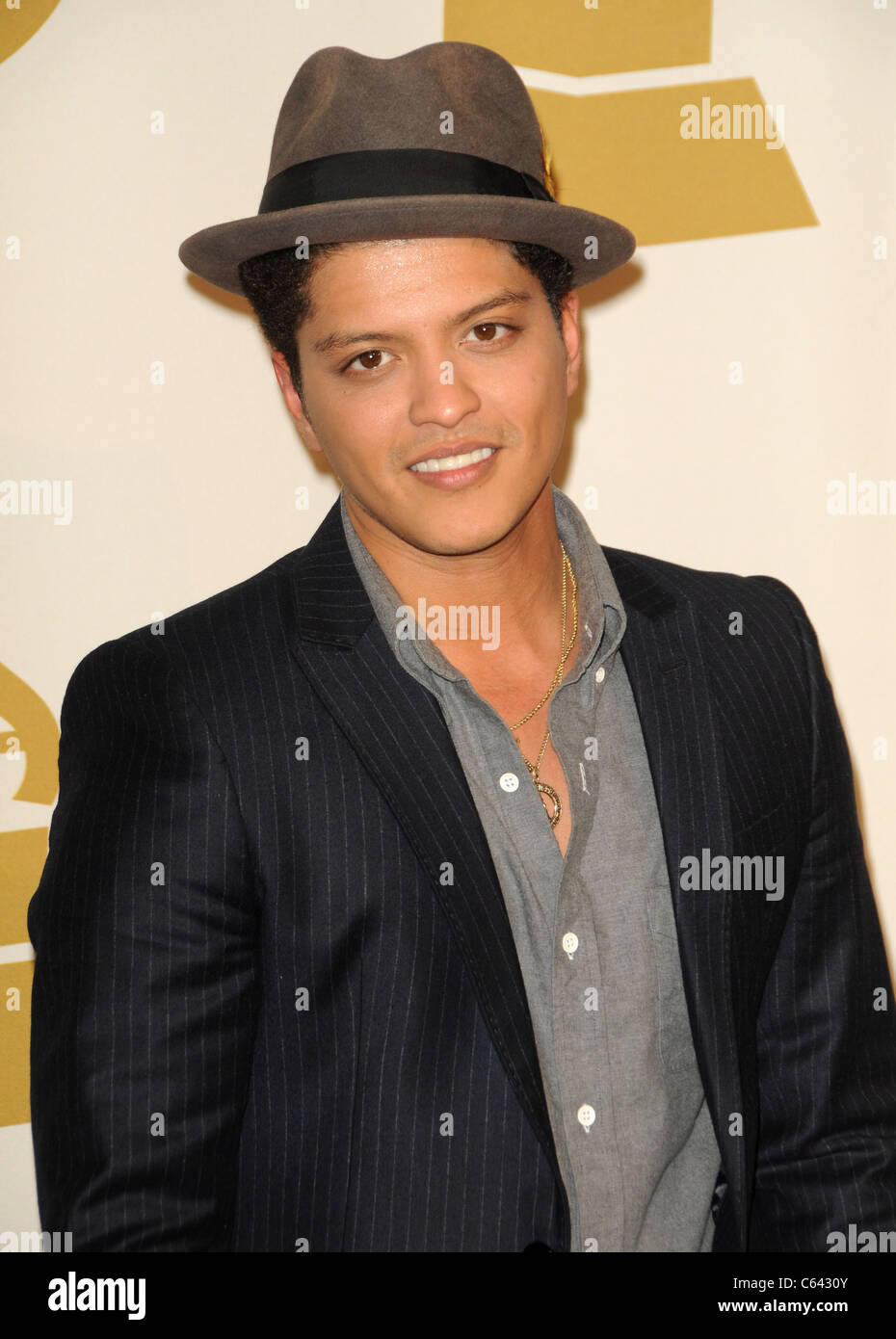 Bruno mars 2010 Banque de photographies et d’images à haute résolution ...