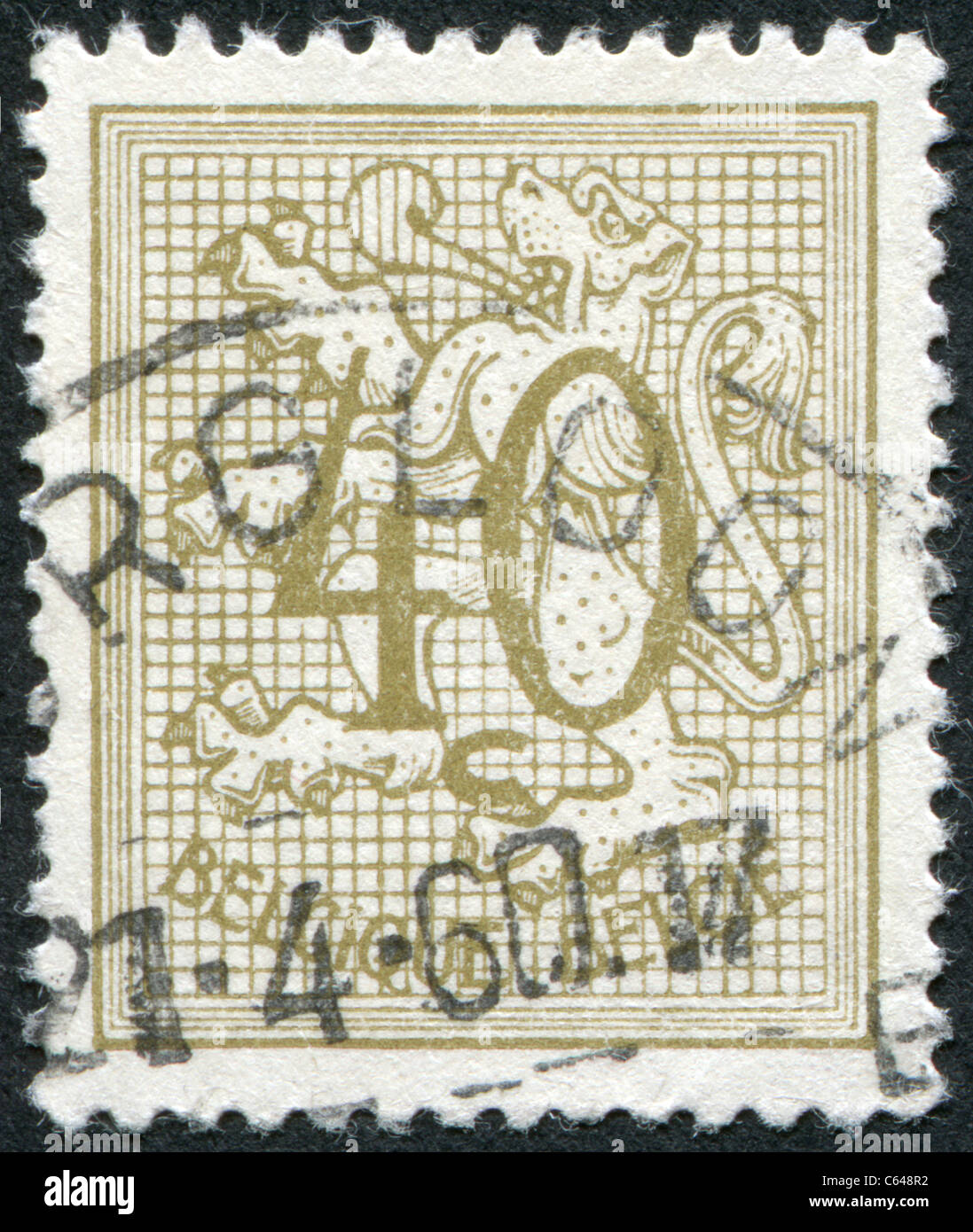 Belgique - 1951 : un timbre imprimé en Belgique, montre les armoiries ... Belgique - 1951 : un timbre imprimé en Belgique, montre les armoiries ...