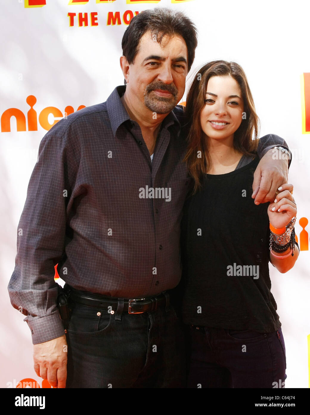 Joe Mantegna, Gia Mantegna aux arrivées pour FRED : la première du film ...