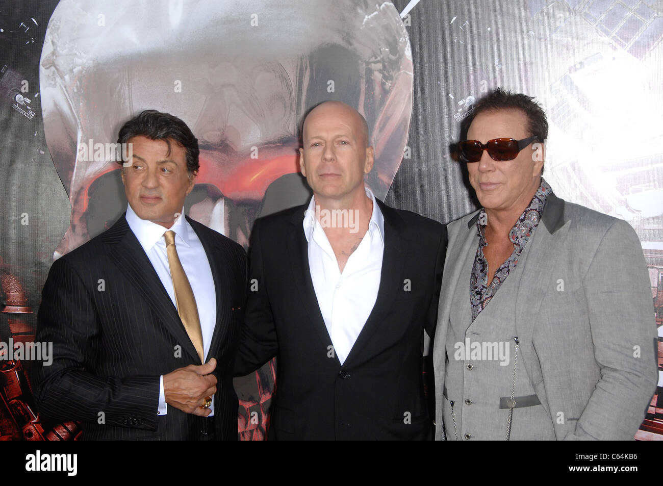 Sylvester Stallone, Bruce Willis, Mickey Rourke aux arrivées de l'usure ...