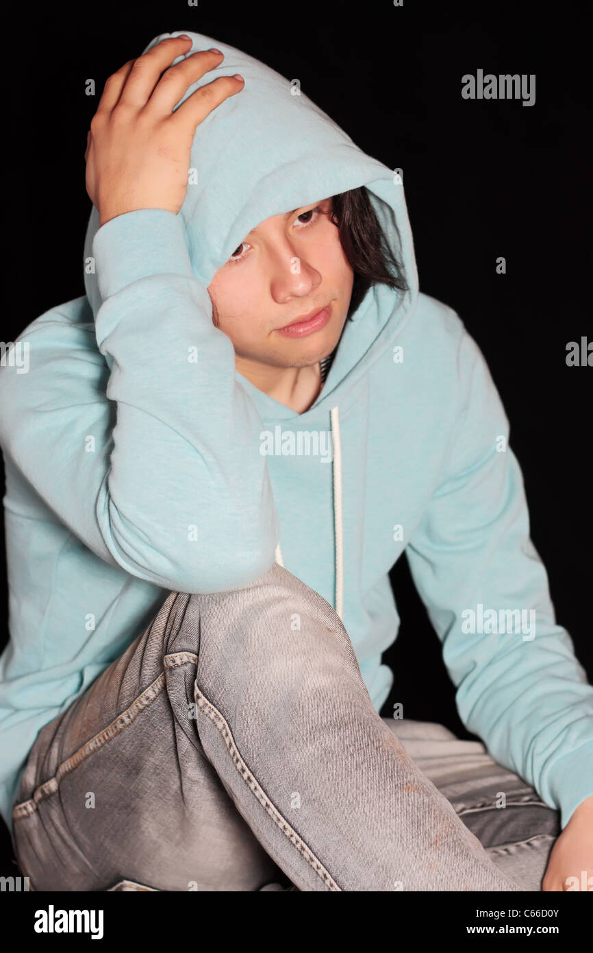 Shy type Banque de photographies et d’images à haute résolution - Alamy