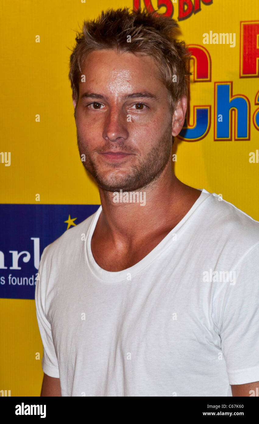 Justin hartley dans Banque de photographies et d’images à haute ...