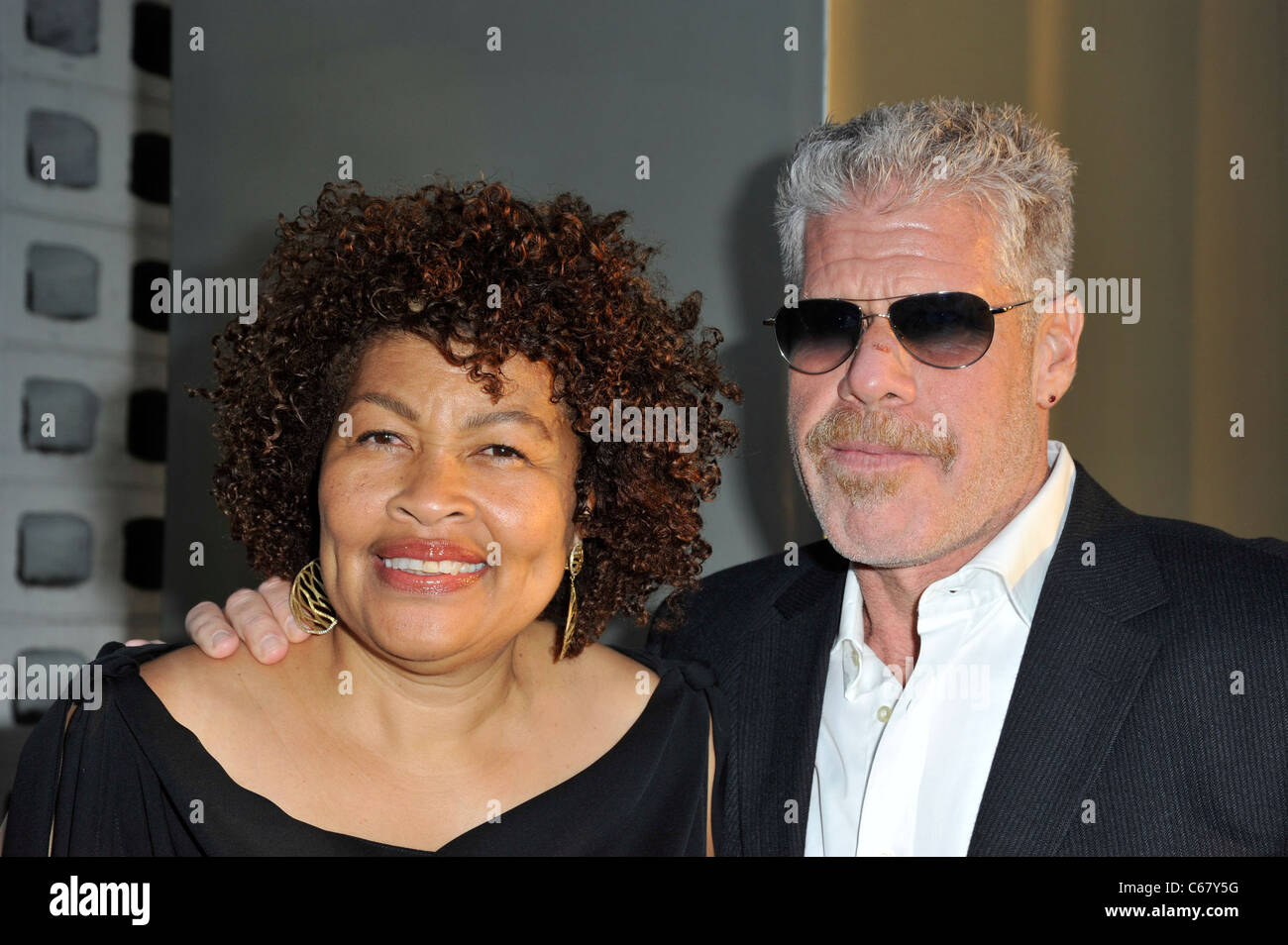 Opal perlman ron perlman arrivals Banque de photographies et d’images à ...