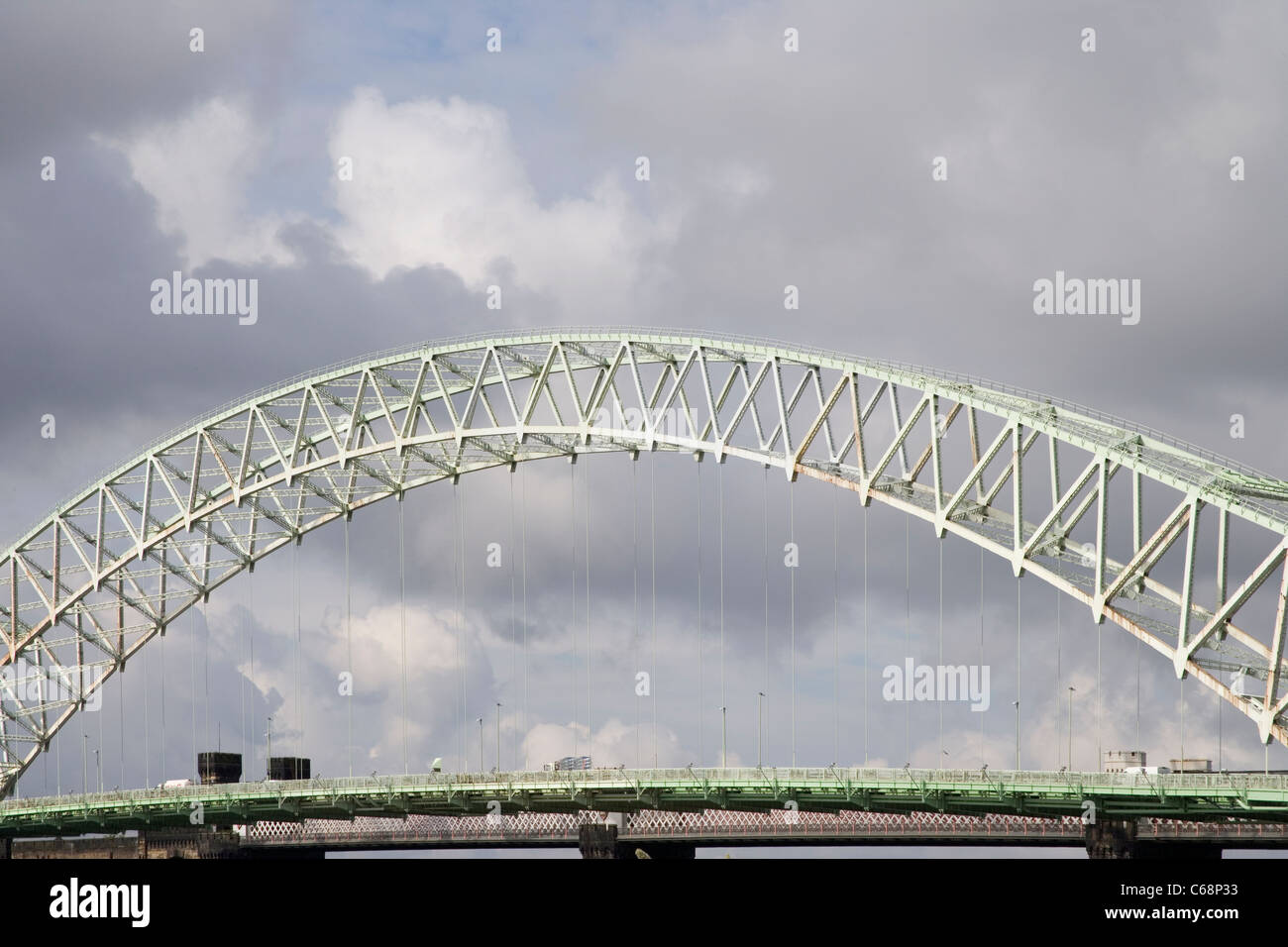 Runcorn bridge Banque de photographies et d’images à haute résolution ...