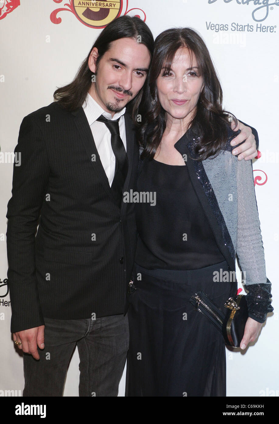 Dhani harrison and olivia harrison Banque de photographies et d’images ...