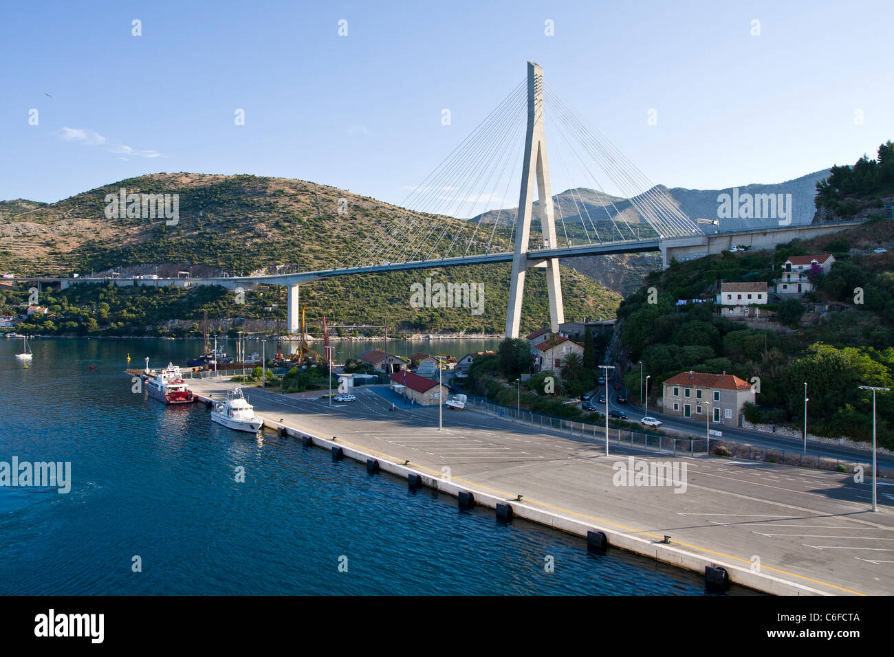 Gruz port Banque de photographies et d’images à haute résolution - Alamy