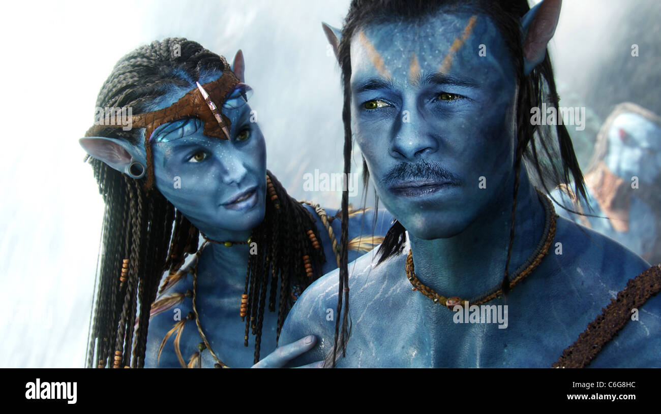 Paris Hilton a prouvé son amour pour James Cameron's Avatar blockbuster ...