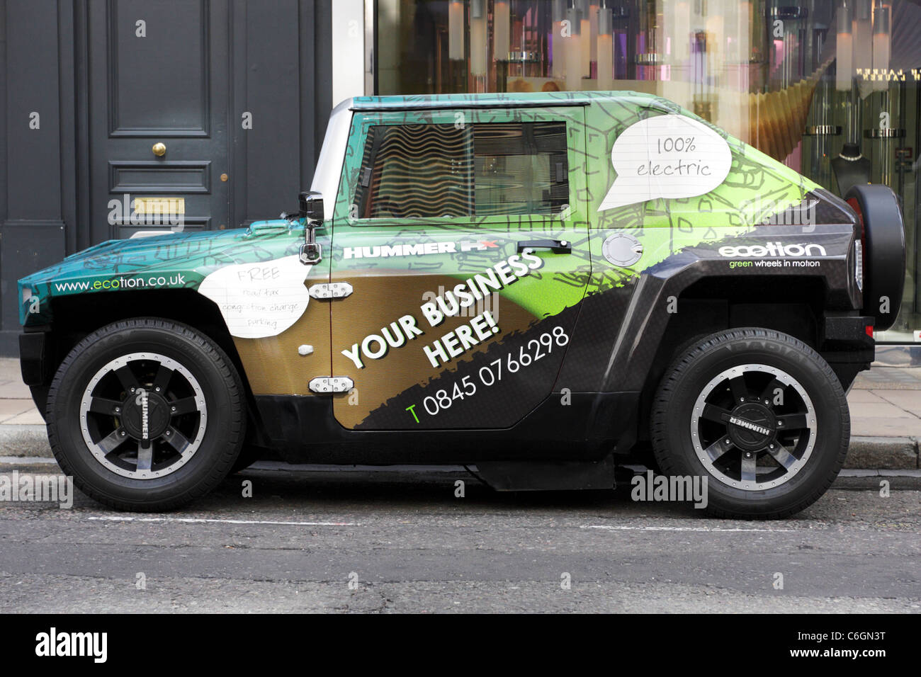 Un MEV Hummer HX tm electric véhicule stationné dans la région de New ...