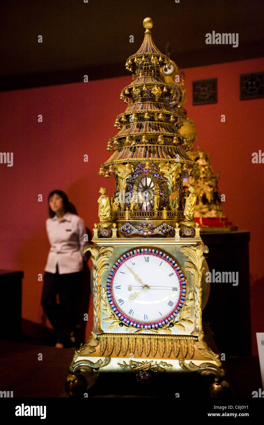 Eighteenth century clock Banque de photographies et d’images à haute ...