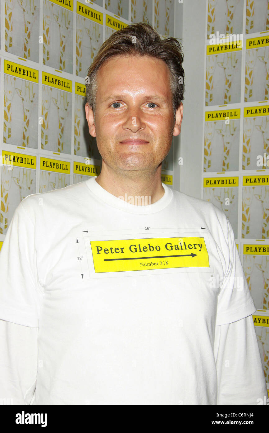 Peter glebo opening show of longnecks by tommy tune Banque de ...