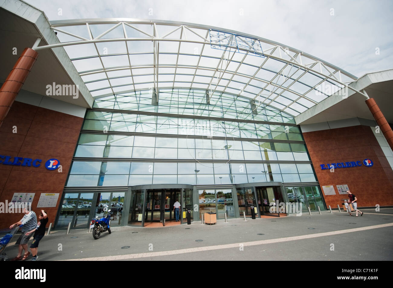 Leclerc Supermarket Logo Banque d'image et photos - Alamy