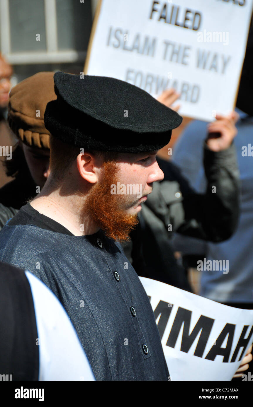 Converti musulman blanc Banque de photographies et d’images à haute ...