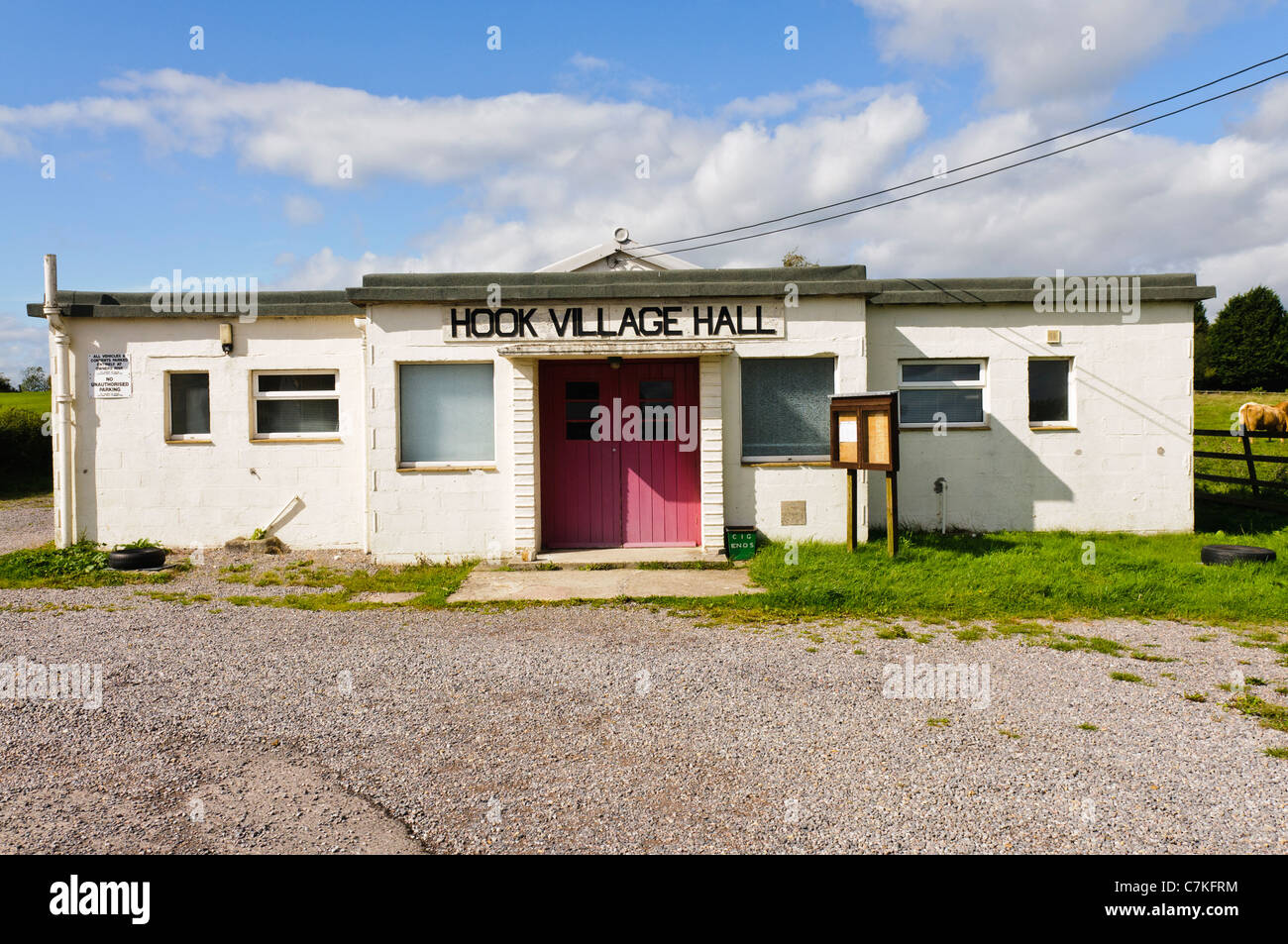 Panneau de village en fonte Banque de photographies et d’images à haute ...