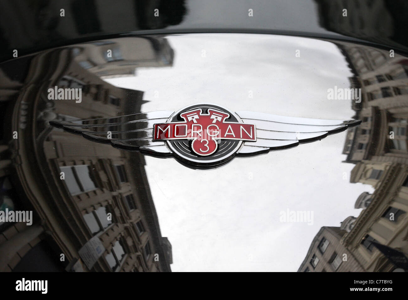 Superdry logo Banque de photographies et d’images à haute résolution ...