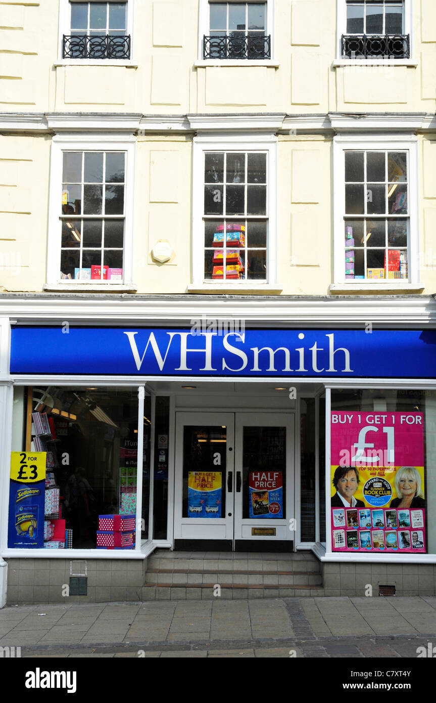 Whsmith logo Banque de photographies et d’images à haute résolution - Alamy