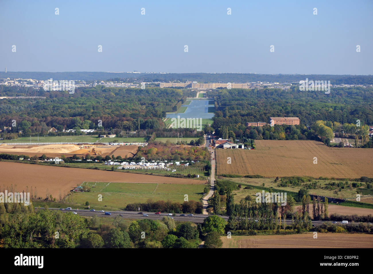 Château de Versailles, une légende aérienne visible de l'autoroute a12 ...
