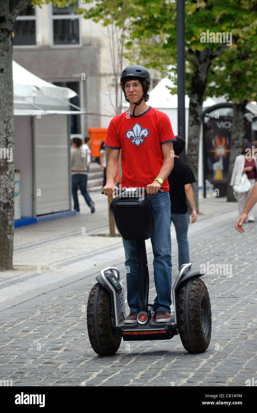 Segway scooter Banque de photographies et d’images à haute résolution ...