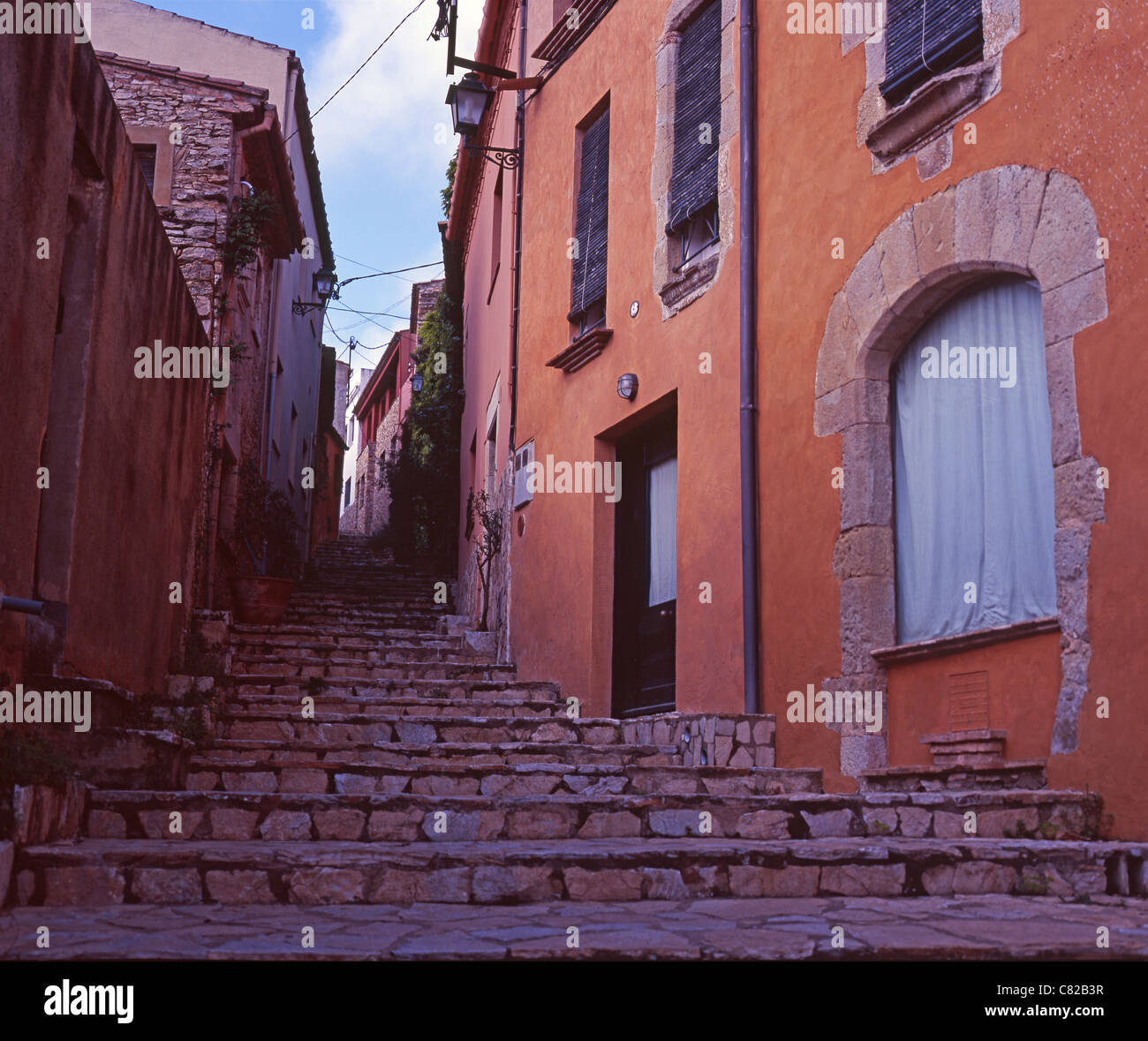 Begur street Banque de photographies et d’images à haute résolution - Alamy