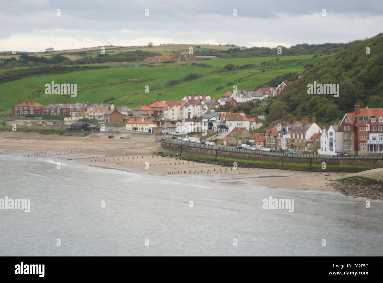 Sandsend village Banque de photographies et d’images à haute résolution ...