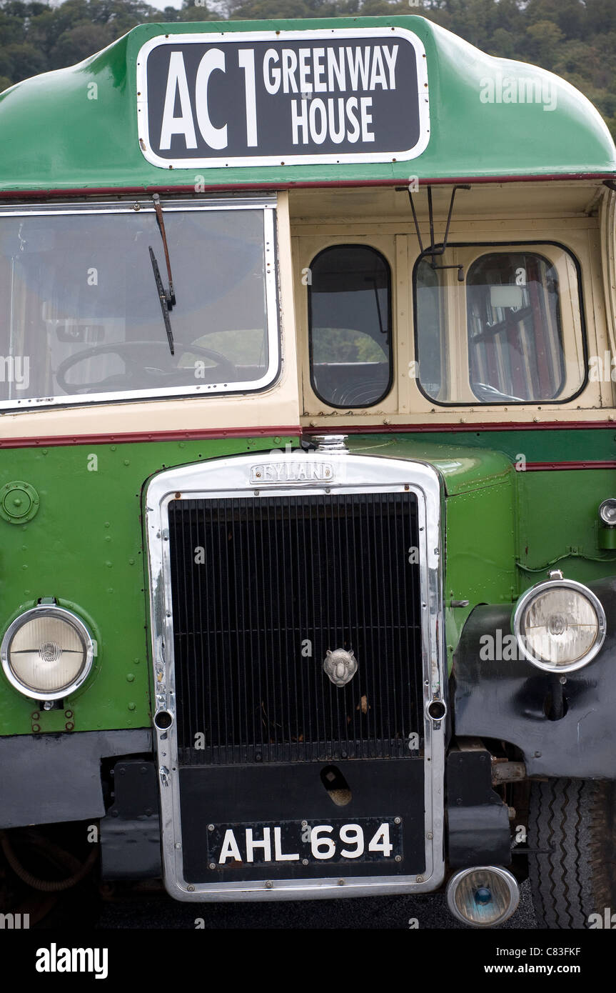 1940s vintage bus Banque de photographies et d’images à haute ...