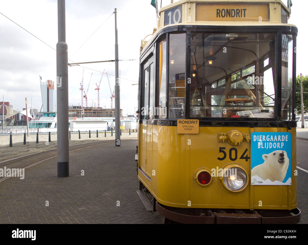 Le tramway historique à Rotterdam est un tramway vintage qui opère sur ...