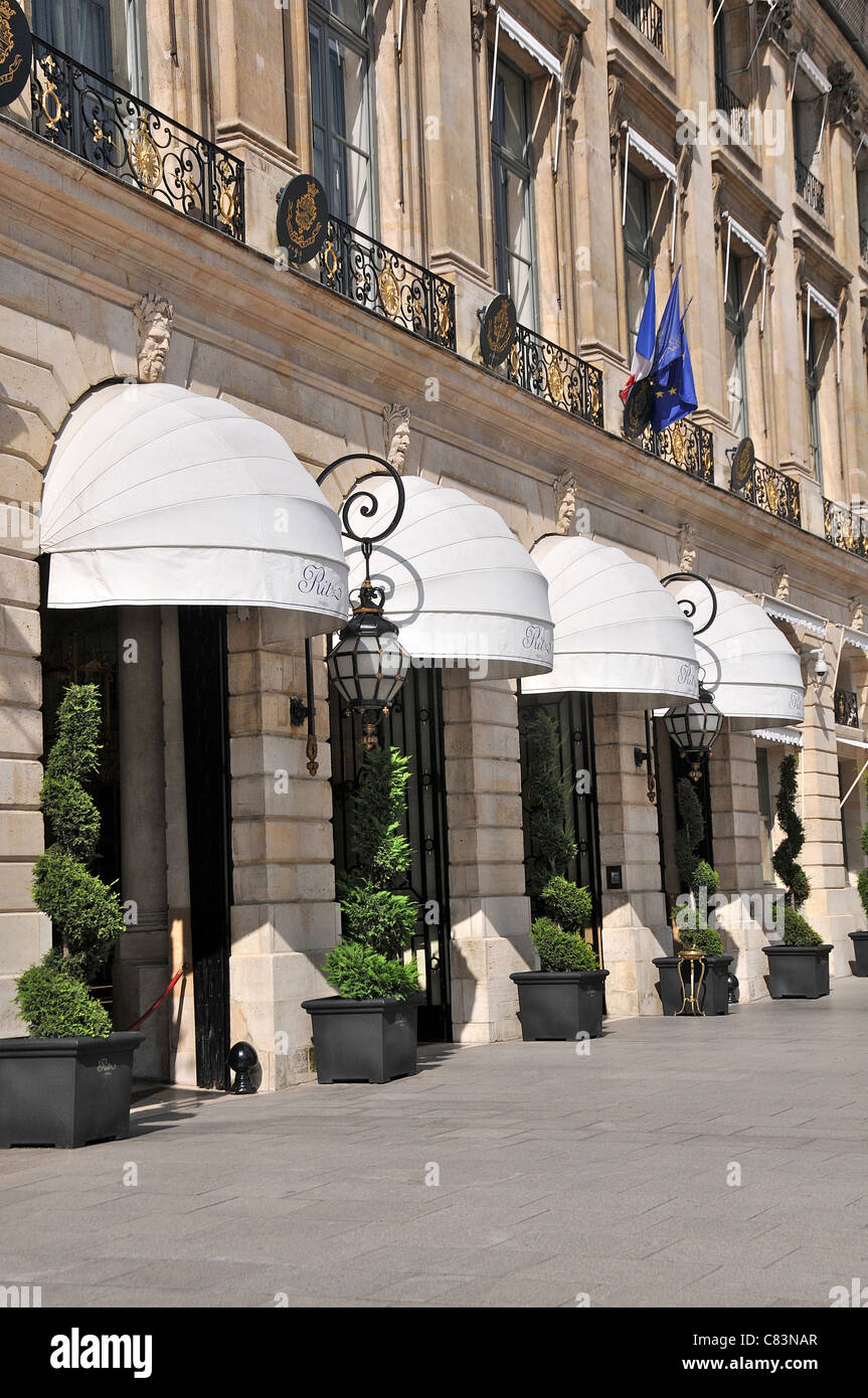 Hotel ritz facade place vendome Banque de photographies et d’images à ...