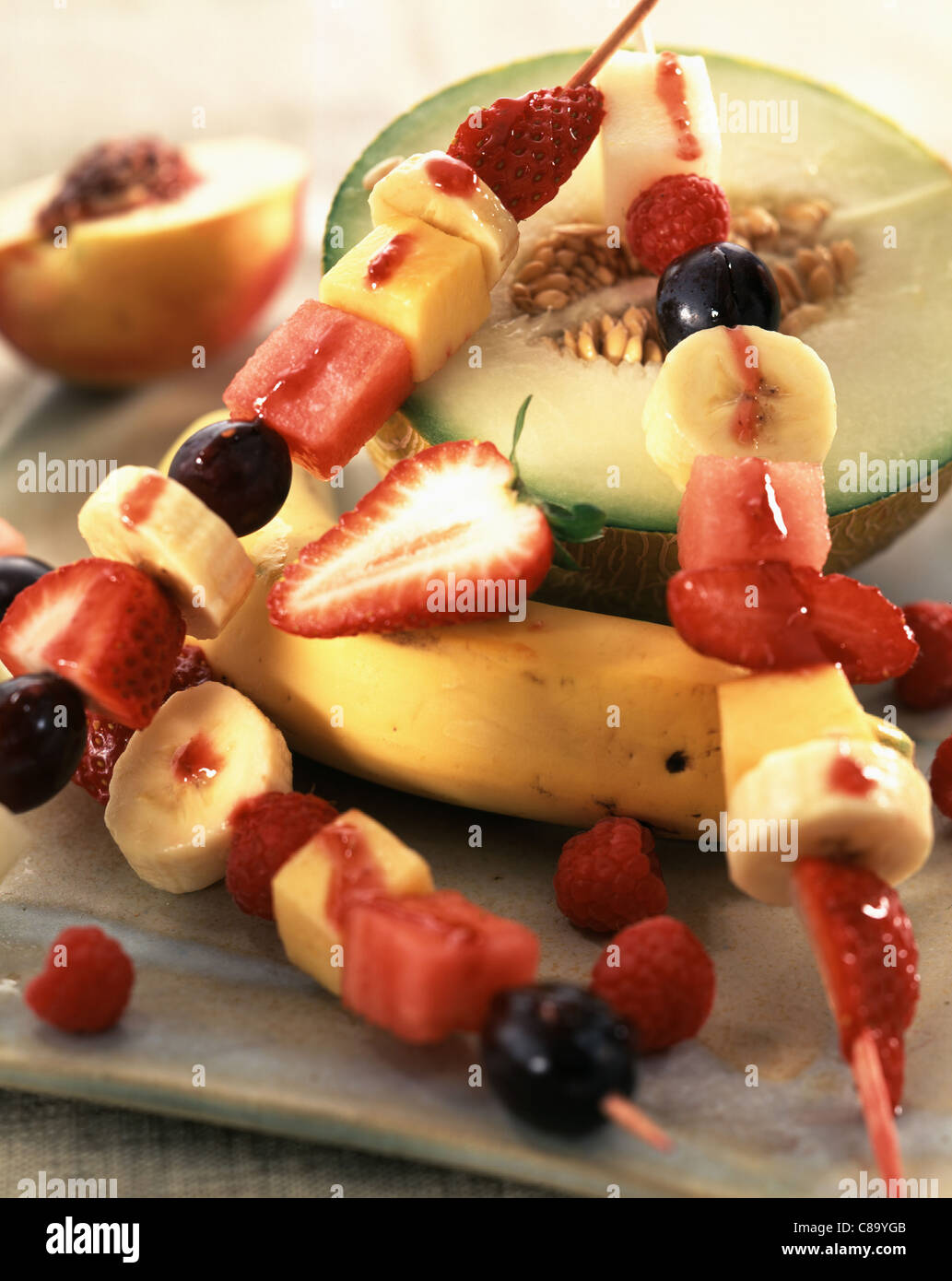 Brochette melon fraise Banque de photographies et d’images à haute ...