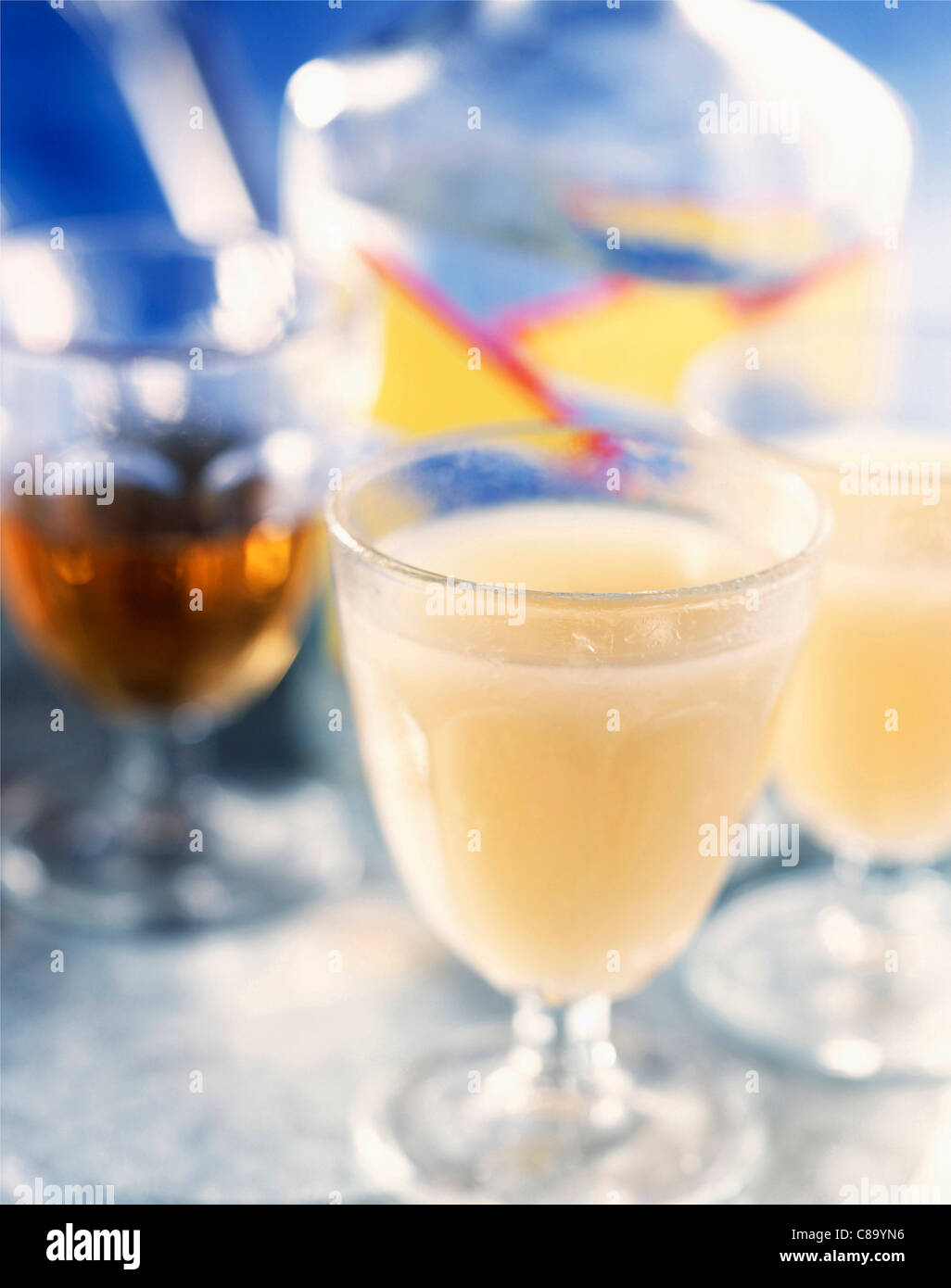 Ricard pastis Banque de photographies et d’images à haute résolution ...