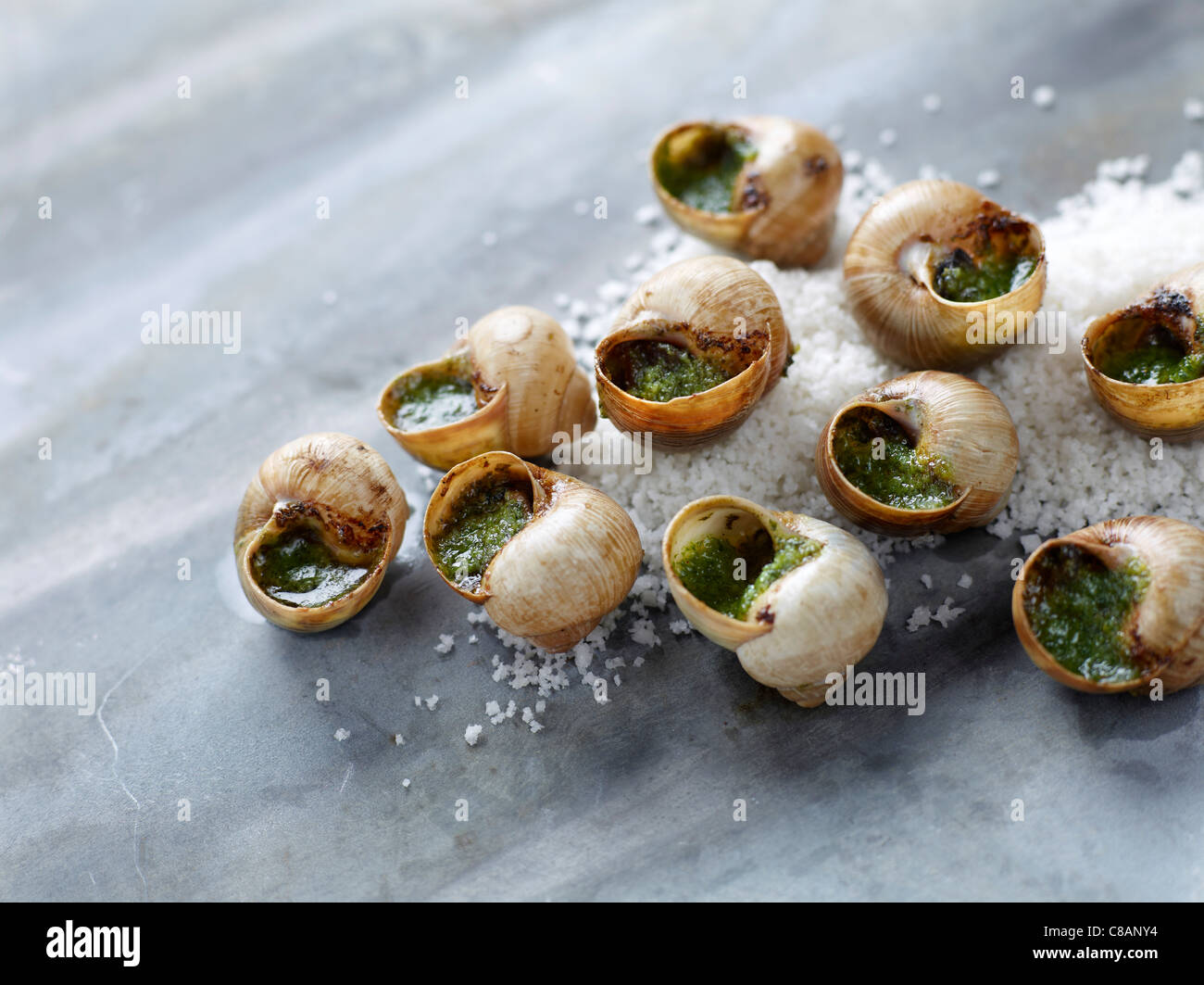 Escargots et ail Banque de photographies et d’images à haute résolution ...