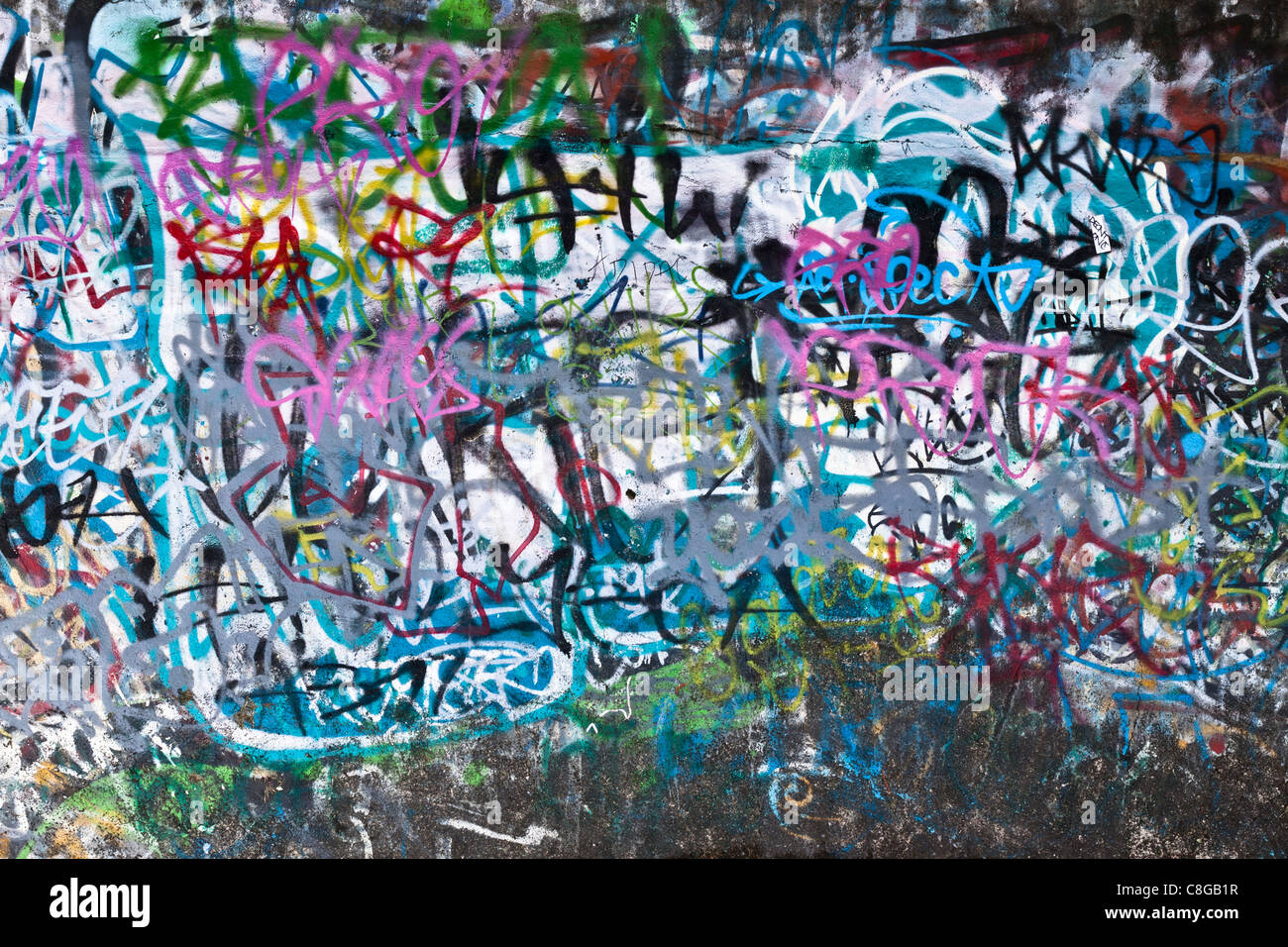 Graffiti tags Banque de photographies et d’images à haute résolution ...