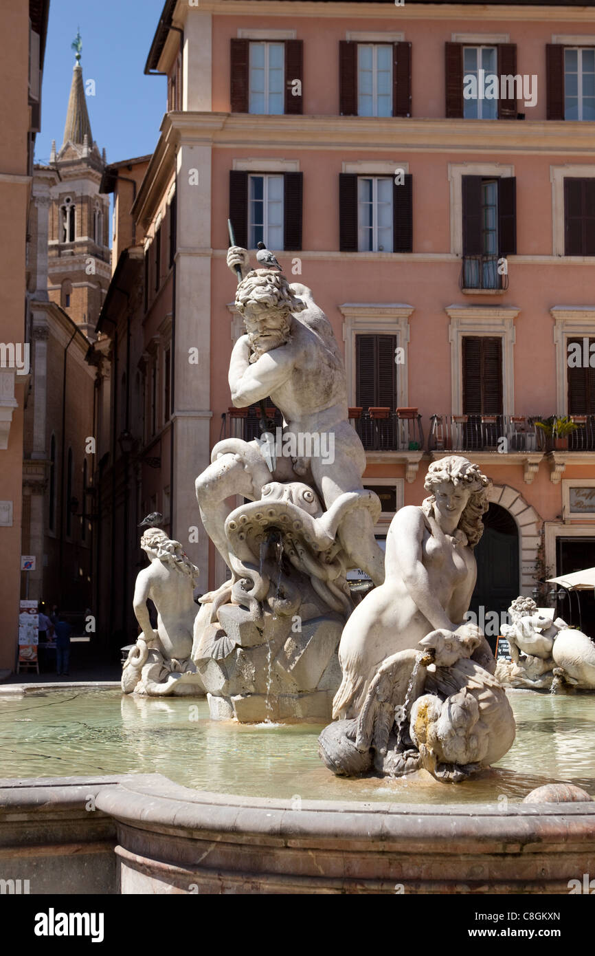 Fontaine de Neptune (1574) créé par Giacomo della Porta. Piazza Navona ...