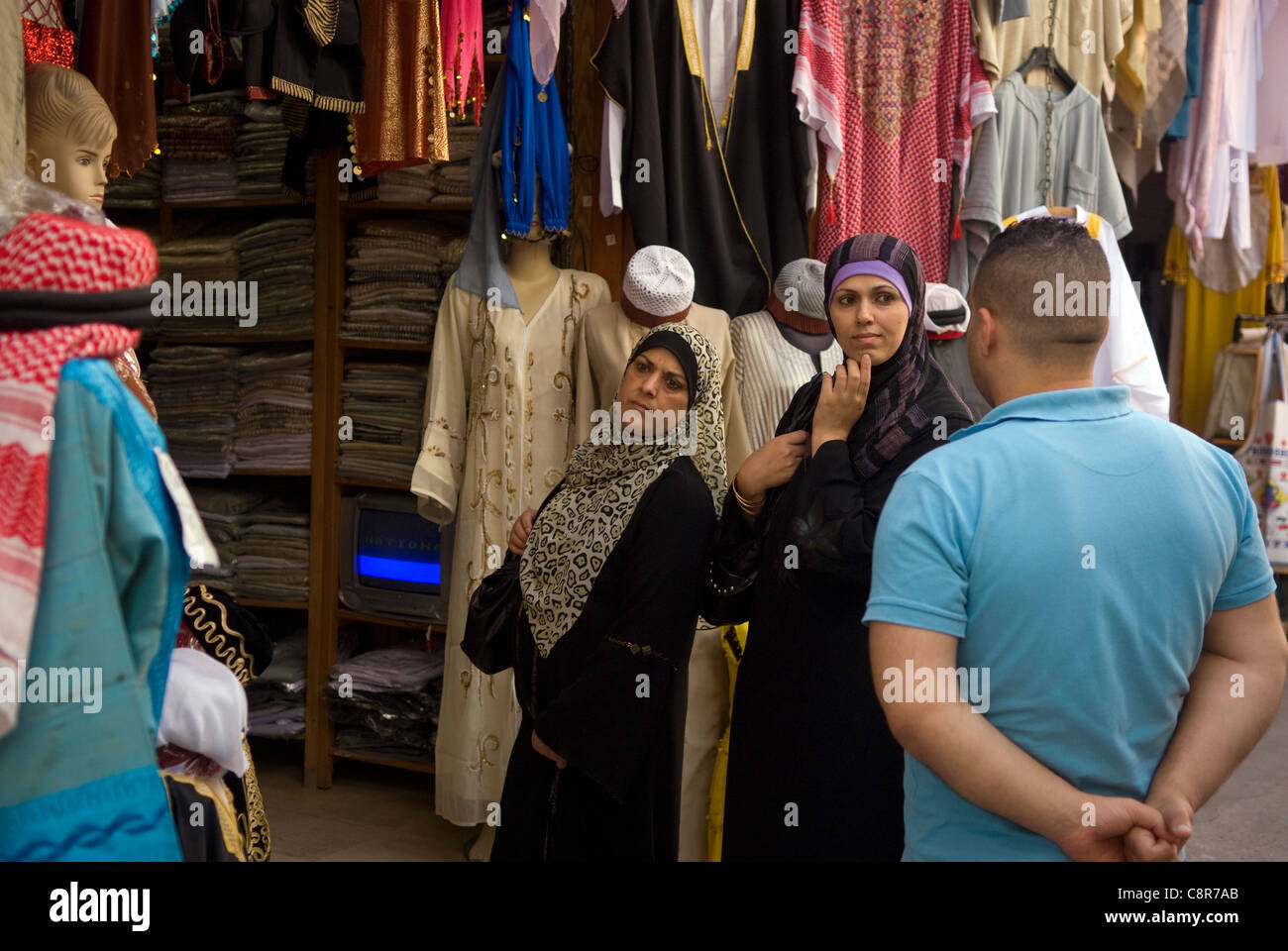 Costumes arabes Banque de photographies et d’images à haute résolution ...