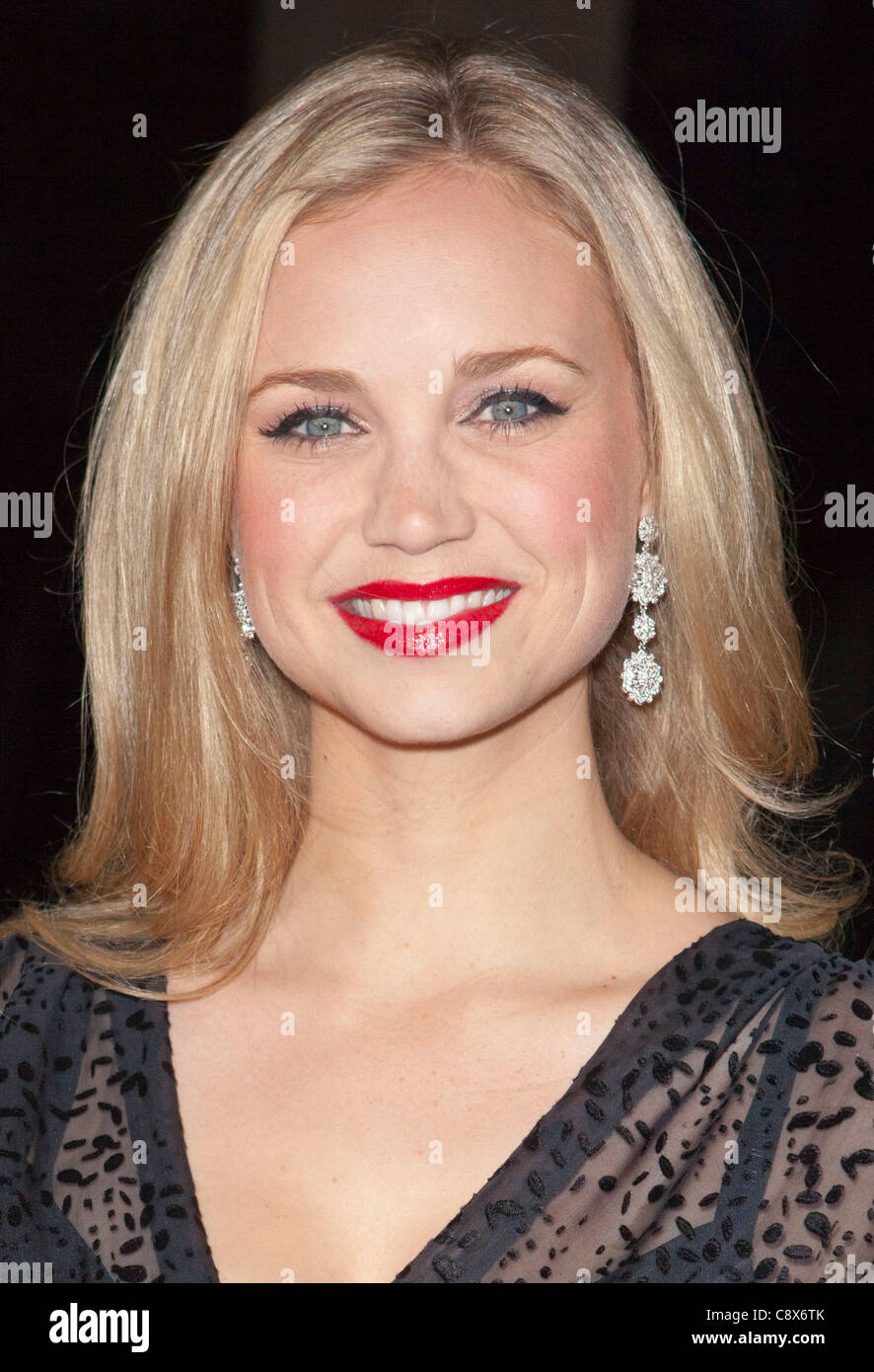 Fiona gubelmann american horror story Banque de photographies et d ...