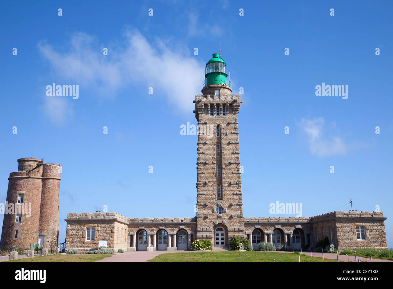 Cap frehel lighthouses Banque de photographies et d’images à haute ...
