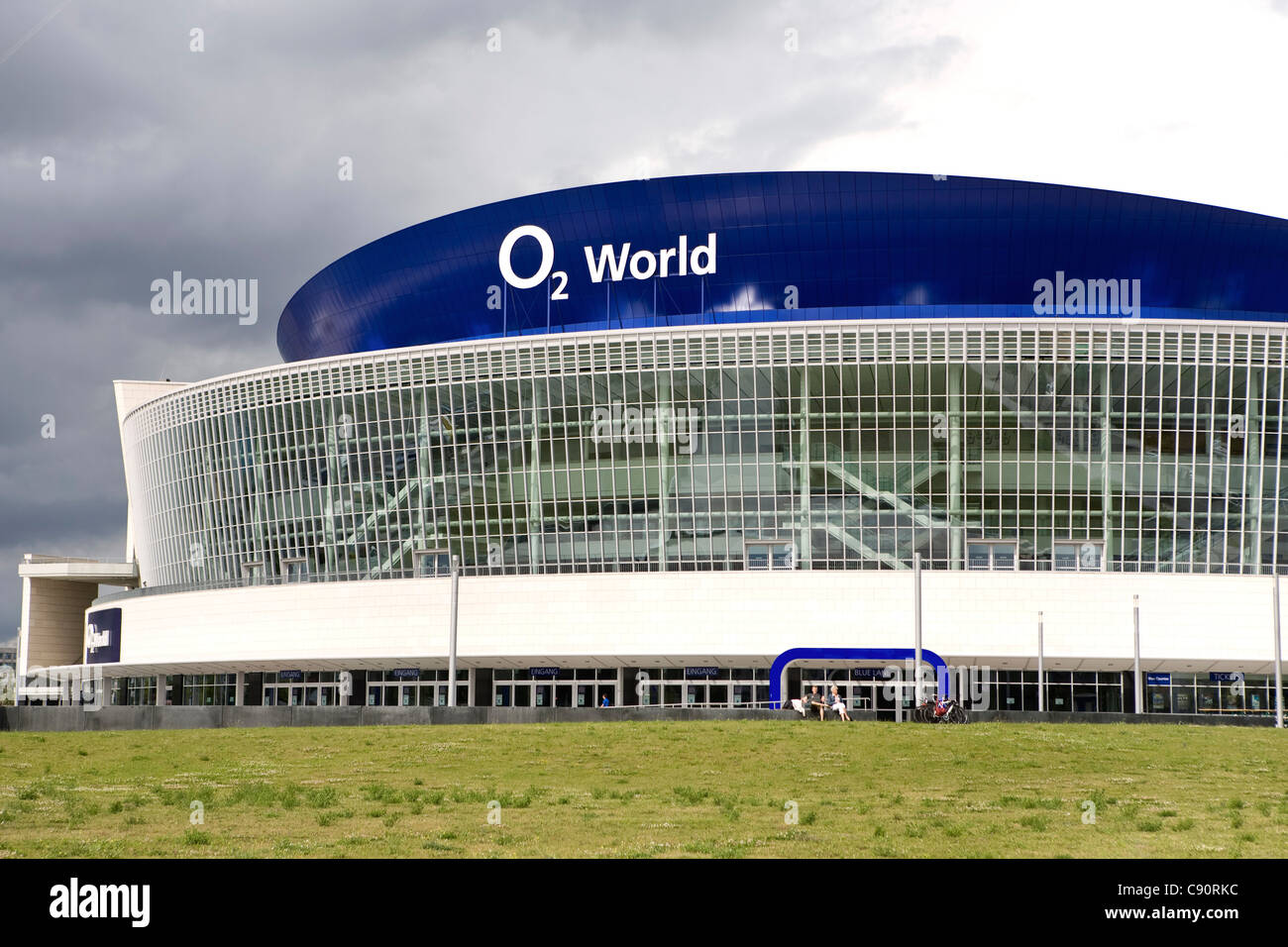 O2 stadium Banque de photographies et d’images à haute résolution - Alamy