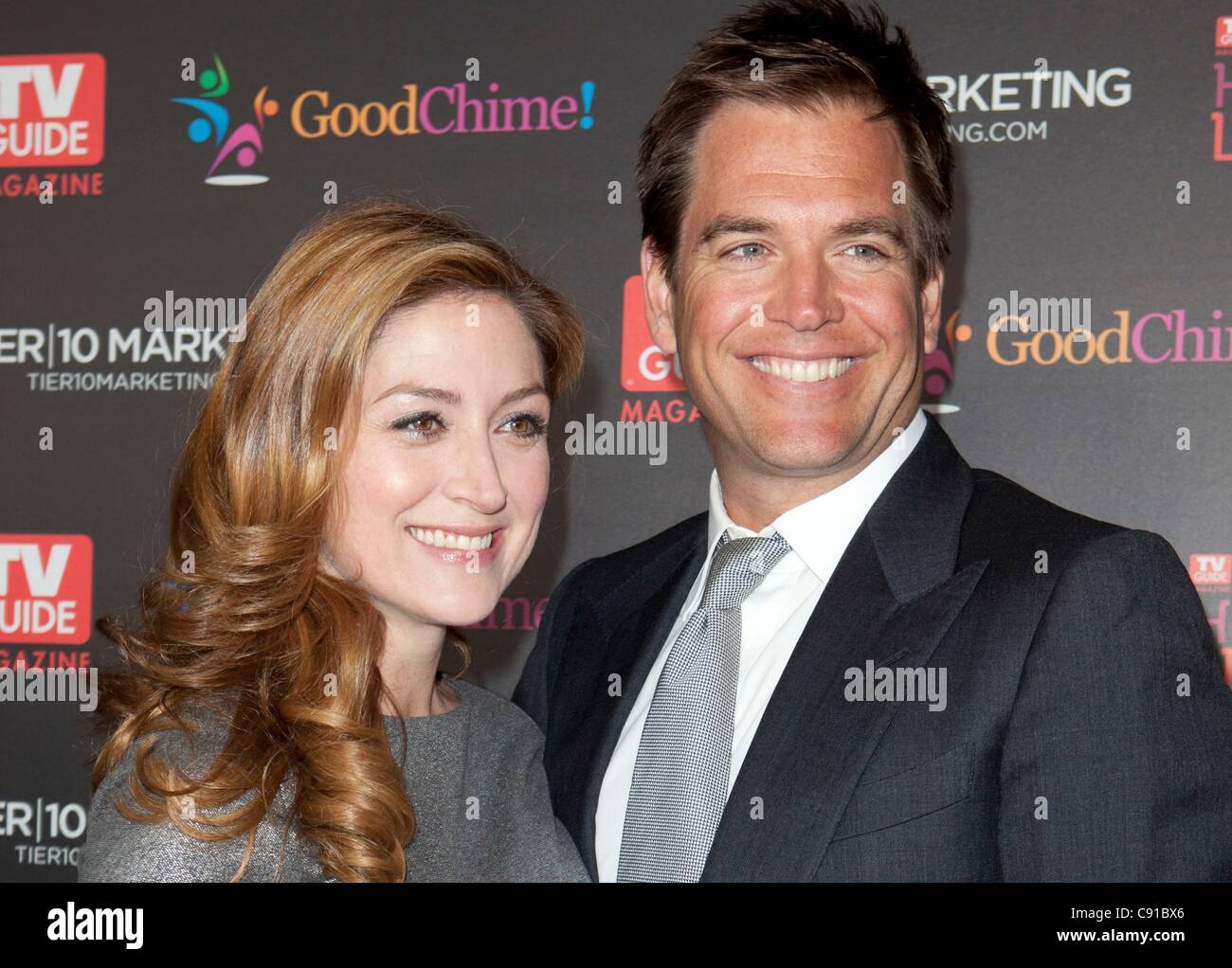 Michael weatherly and sasha alexander Banque de photographies et d ...