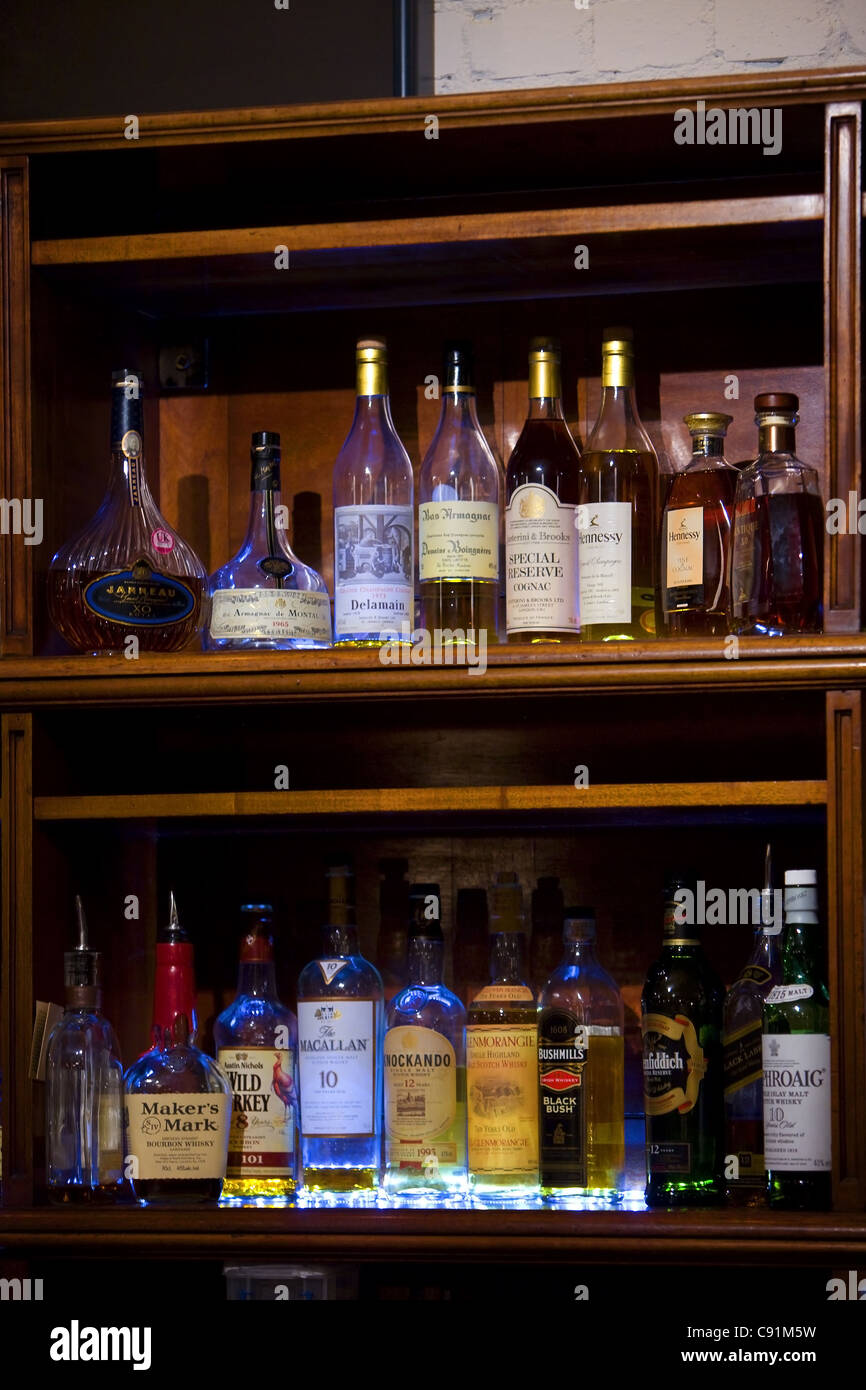 Alcool secondaire Banque de photographies et d’images à haute ...