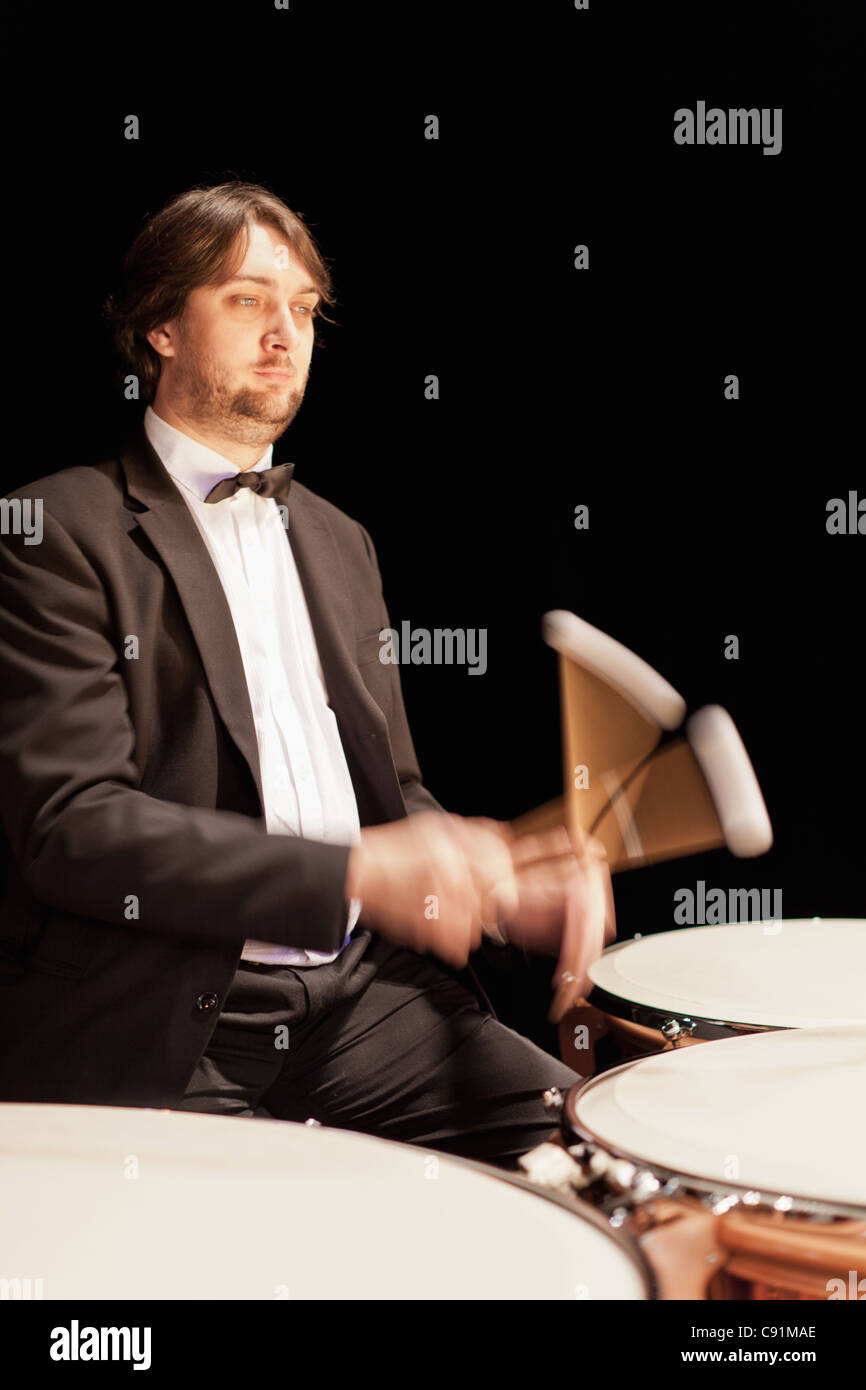 Timpani player Banque de photographies et d’images à haute résolution ...