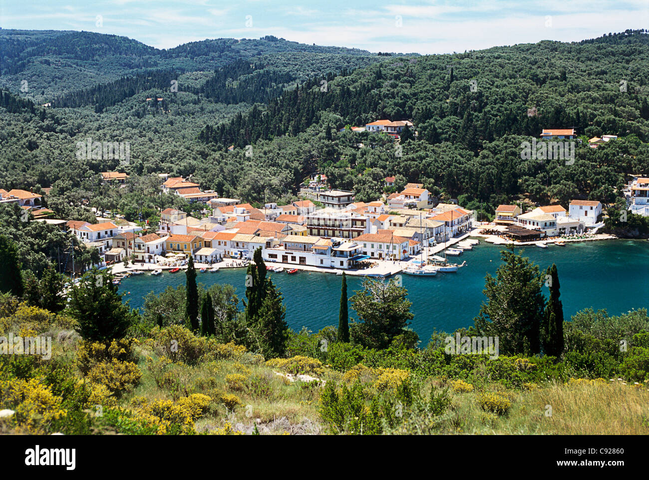 Lakka village Banque de photographies et d’images à haute résolution ...