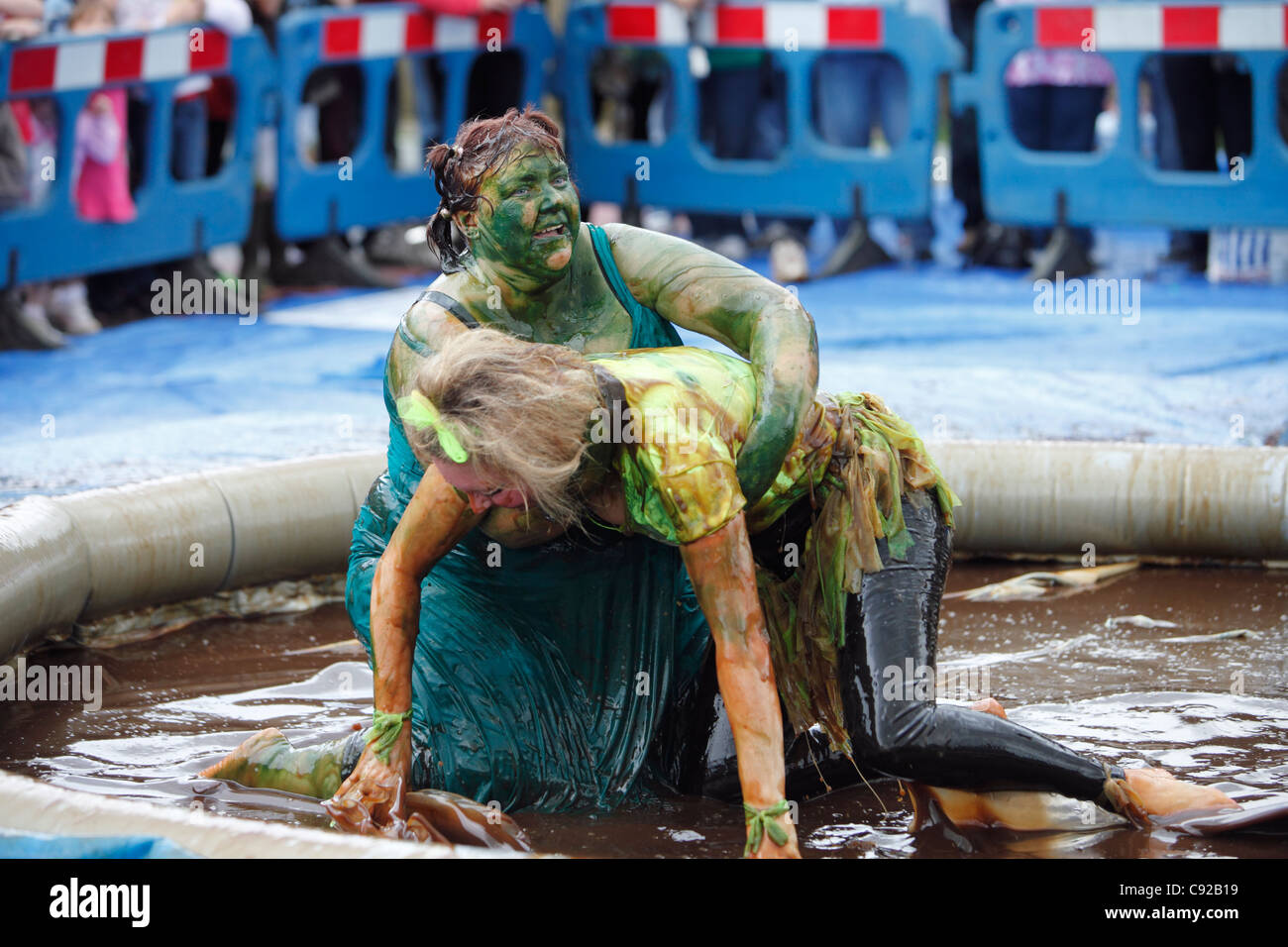Shrek costume Banque de photographies et d’images à haute résolution ...