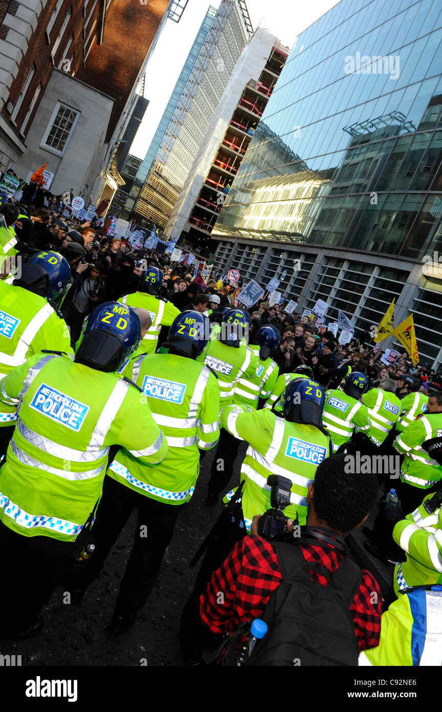 Commandant simon pountain Banque de photographies et d’images à haute ...