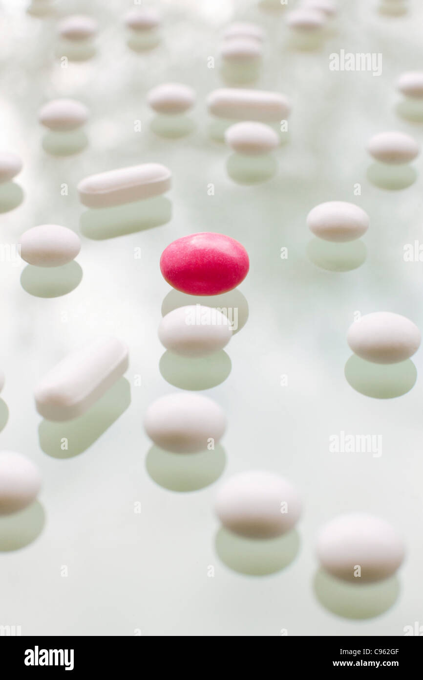 Deux types de pilules amaigrissantes Banque de photographies et d ...