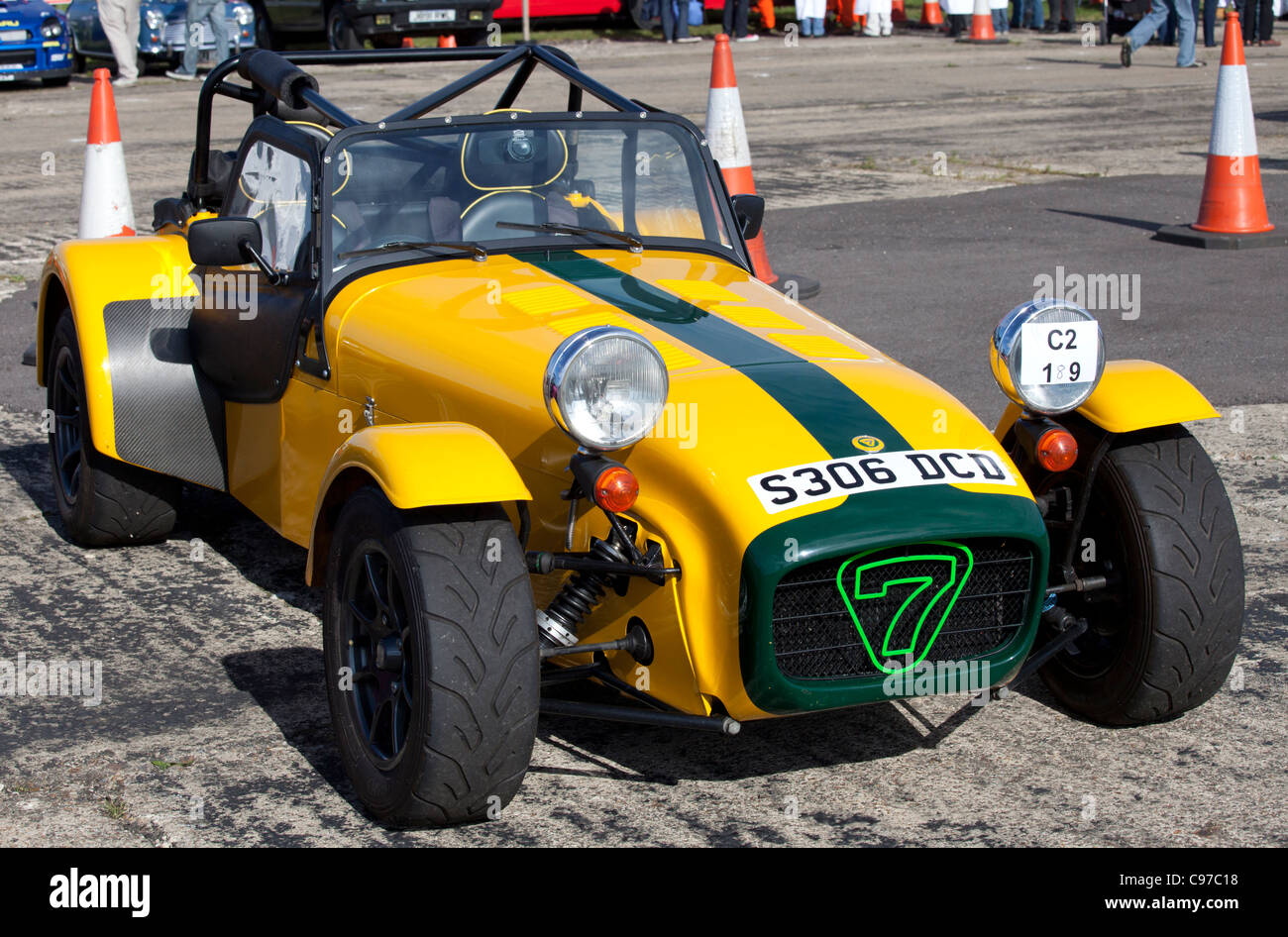 Caterham super 7 Banque de photographies et d’images à haute résolution ...