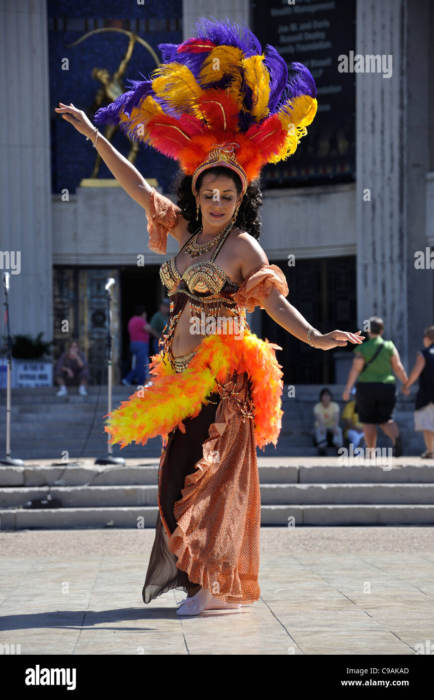 Costumes de danse du ventre turcs Banque d'image et photos - Alamy