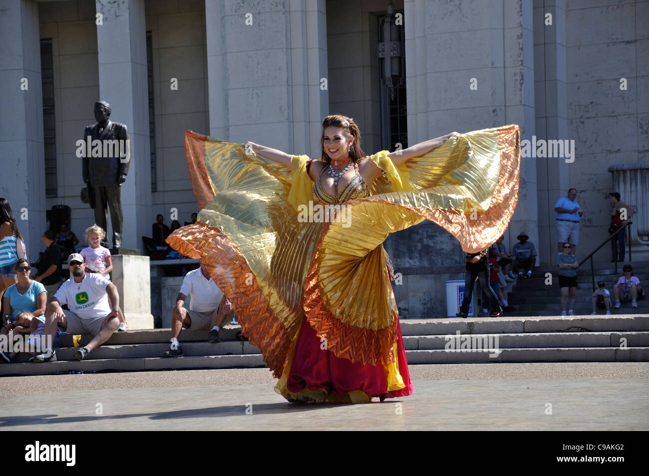 Costumes de danse du ventre turcs Banque d'image et photos - Alamy